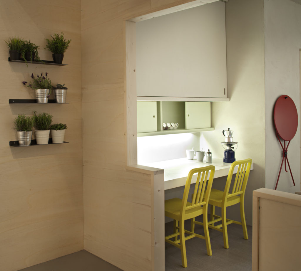 Freedom Room, “living in a box” | One Listone Giordano