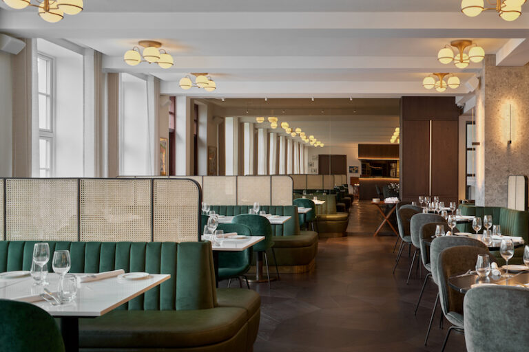 THG Arkitektar firma Iceland Parliament Hotel in Islanda | One Listone ...